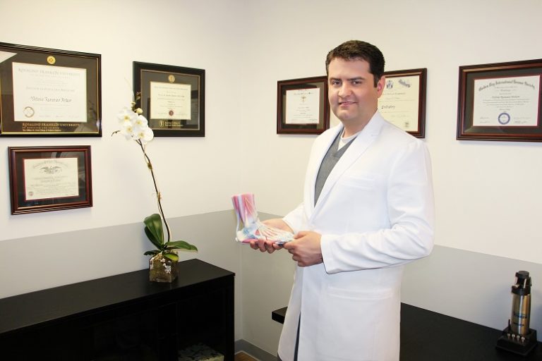Dr. Velimir Petkov - Doctors Choice Awards in Podiatric Medicine