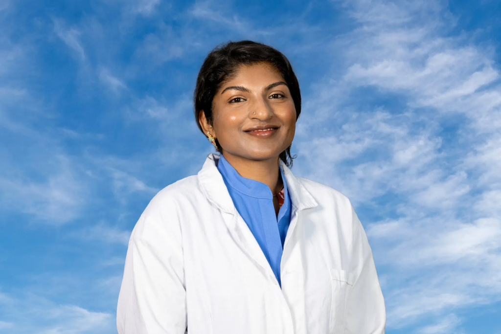 Dr. Anu Mohan - Doctors Choice Awards in Dentistry