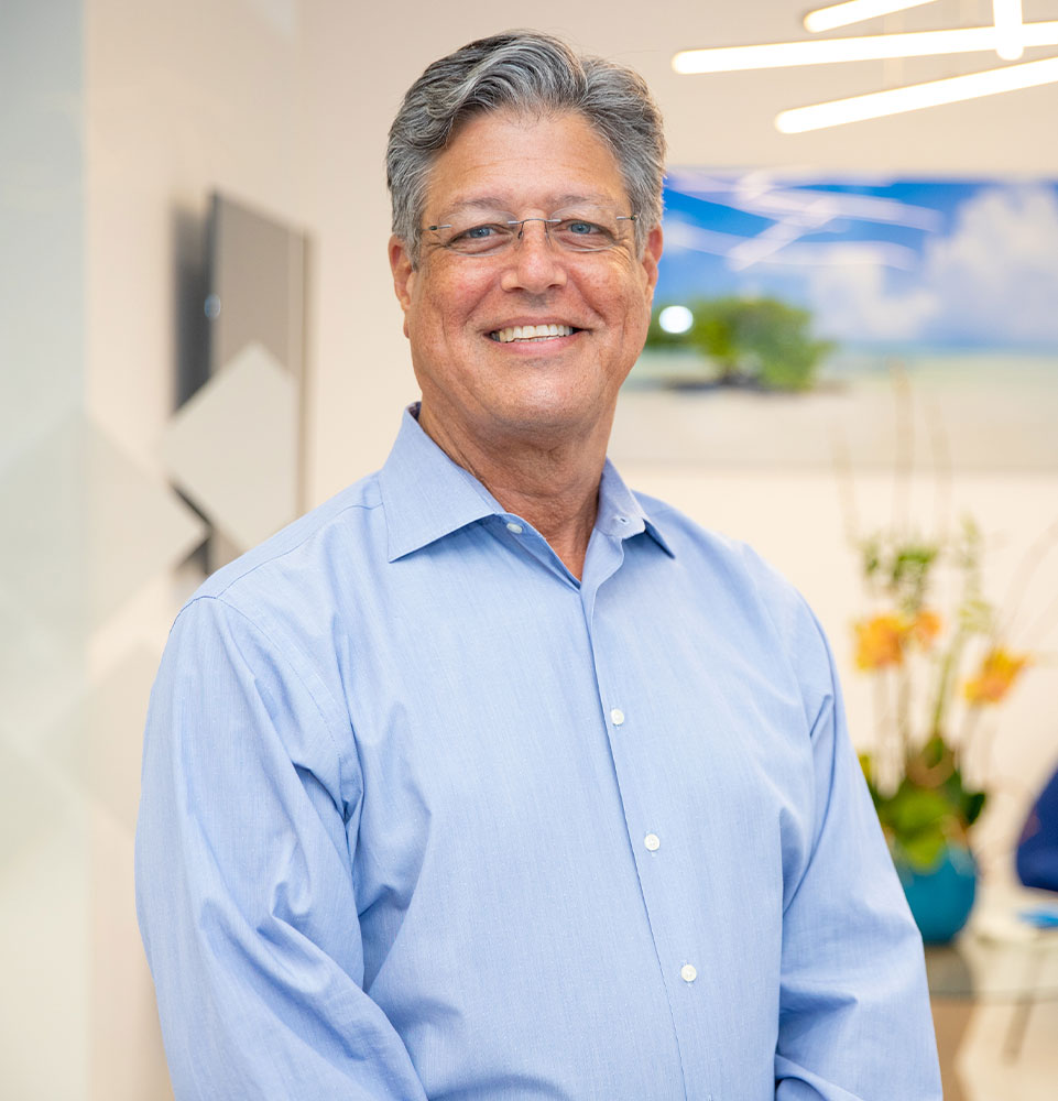 Dr. Isaac Garazi - Doctors Choice Awards in Periodontics